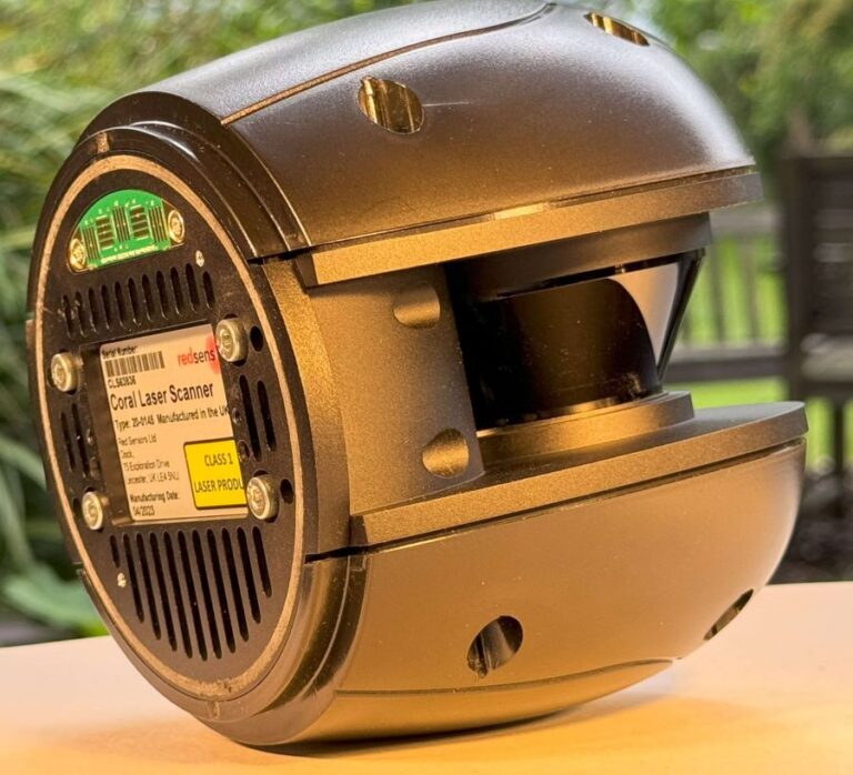 Red Sensors: 3D LiDAR Sensors & Precision Laser Technology